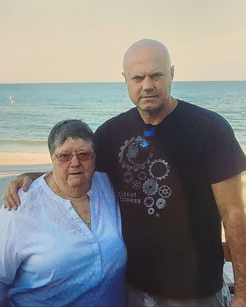 Delores Faye Sandlin Obituary January 3, 2026 - Cole & Garrett Funeral ...