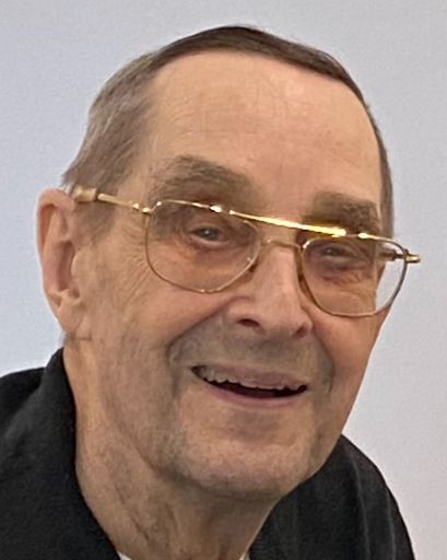 Robert Raymond Rumph Obituary January 16, 2024 - J Henry Stuhr