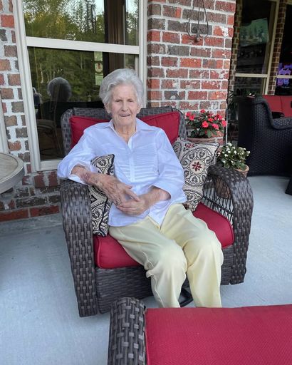 Lovie Jean Morgan Obituary 2023 - Resthaven Gardens of Memory & Funeral Home