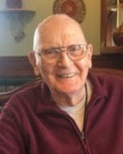 Kenneth N. Adams Obituary April 15, 2024 - Ahlgrim Family Funeral Services