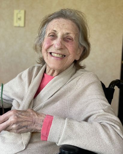 Margaret L. Hunn Obituary January 23, 2024 - Goldsteins Funeral