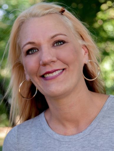 Holly Lynn Hanks Obituary October 14, 2018 - Stone-Ladeau Funeral Home