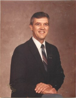 Ronald Thomas Obituary November 3, 2013 - Resthaven Gardens of Memory ...