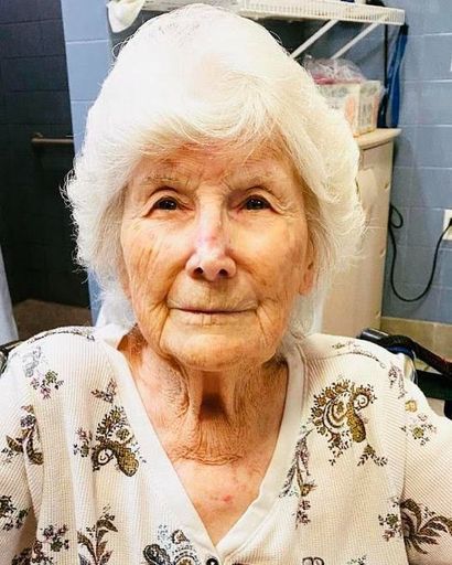 Edna Lee Emick Obituary 2022 - Dickey Funeral Homes, Inc.