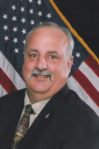 Lee Reed Obituary May 14, 2024 - Elmwood Funeral Home