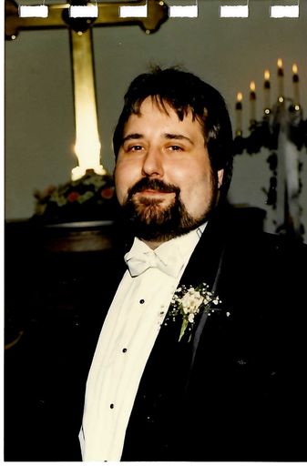 Charles Michael "Mike" Stapleton Obituary - The Oaks Funeral Home