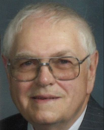 Francis R. Sinnott Obituary 2023 - Halligan-McCabe-DeVries Funeral Home