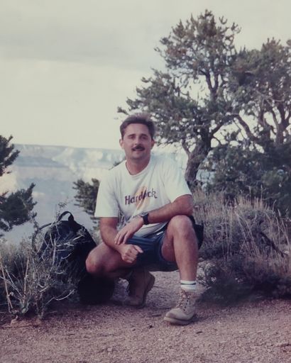 James Robert Fortner, Jr. Obituary November 1, 2022 - Peters Funeral Home