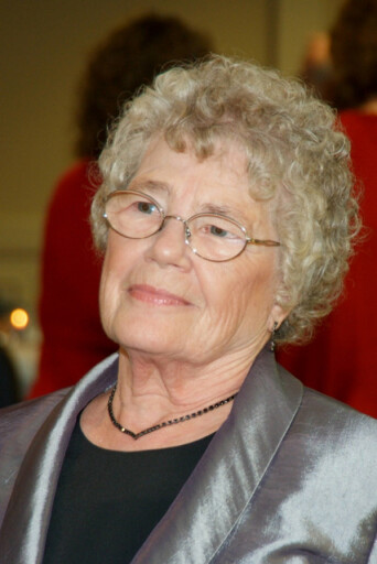 Betty Jean Roth Warmington Obituary 2023 - The Amos Family Funeral Home ...