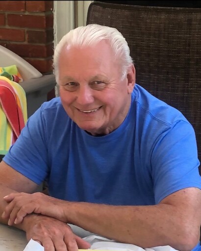 Kenneth Moore Obituary October 8, 2024 - Newcomer Toledo