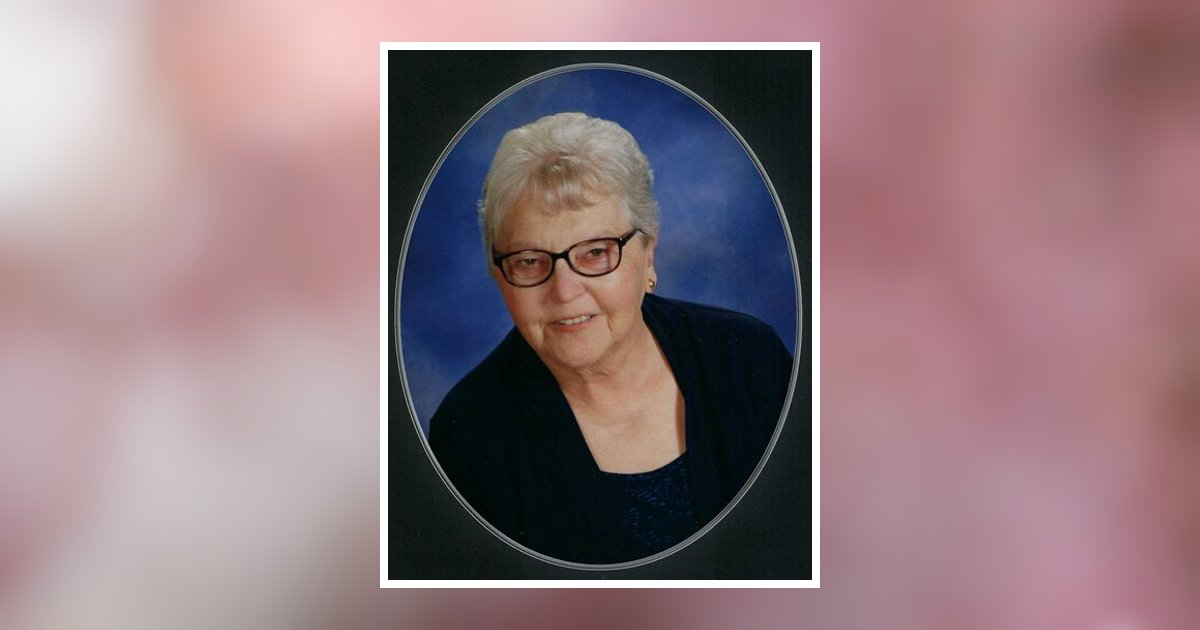 Juanita "Nita" Mae Steffen Obituary 2023 - Olson & Swanson Chapels Funeral & Cremation Service