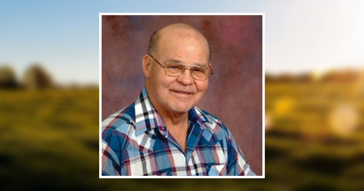 Wayne H. Kroger Obituary October 31, 2022 - Meyer Brothers Funeral Homes