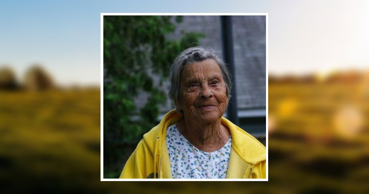 Edith Elilzabeth Higgins Obituary May 30, 2017 - D.J. Robb Funeral Home ...