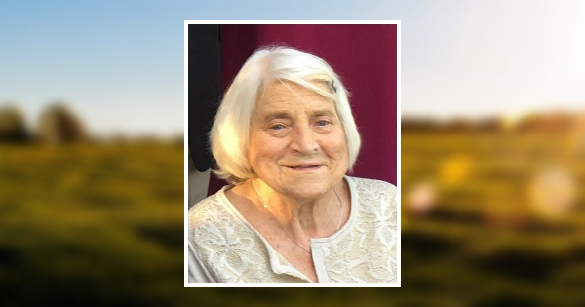 Colleen Jo Komminsk Obituary June 26, 2019 - Chamberlain Huckeriede ...