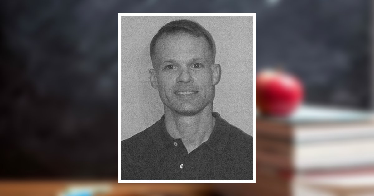 Sean Christopher Howell Obituary June 19, 2025 - Resthaven Gardens of ...