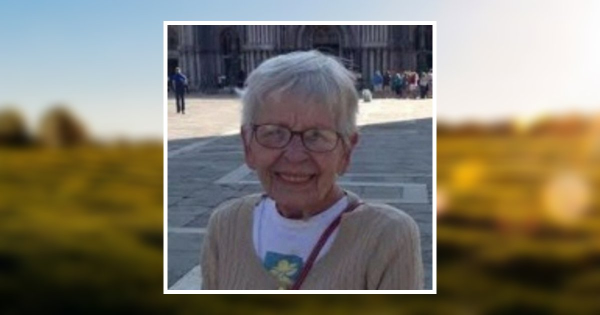 Adele Donahue Obituary May 14, 2017 - The Donohue Funeral Homes Inc.