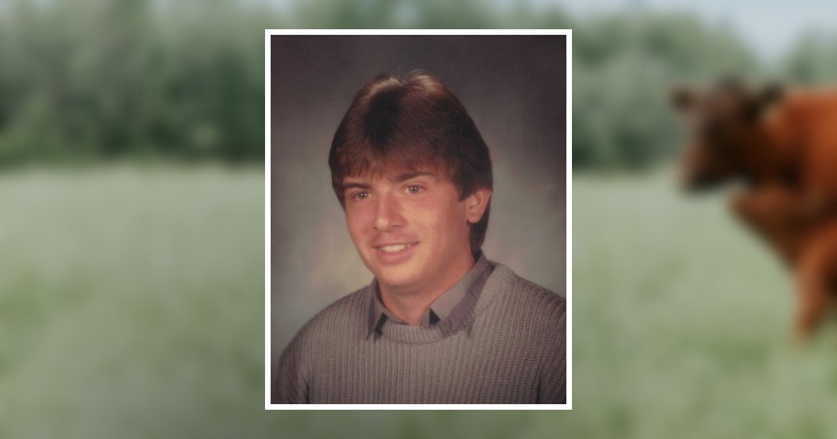 Frank Crowson Obituary May 18, 2024 - Agent Mallory Martin