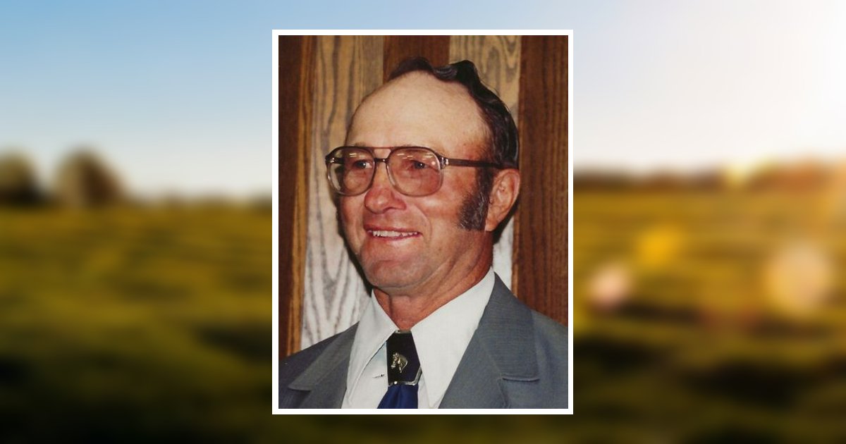 Lester Thompson Obituary May 29, 2022 - Reverence Funeral Parlor