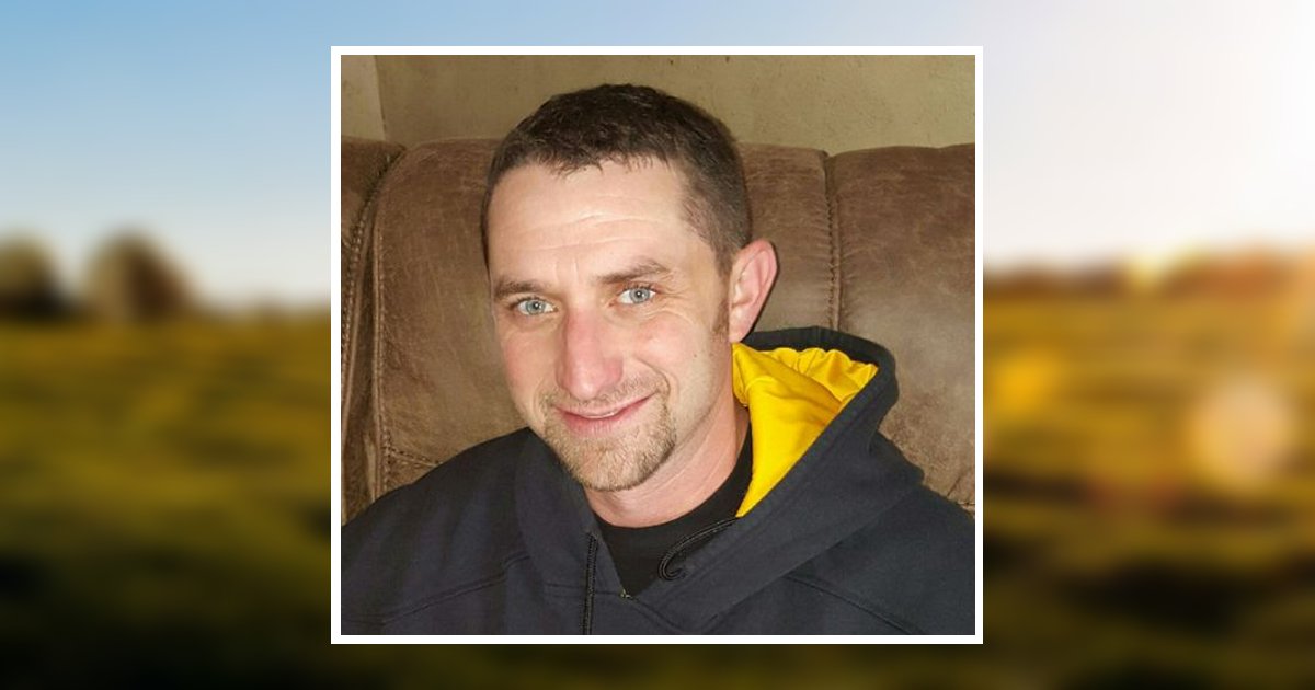 Tyler Louis Roberts Obituary May 18, 2016 - Hullinger Mortuary