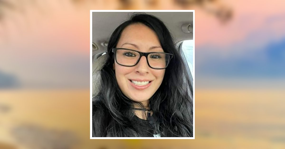 Stephanie Flores Obituary November 1, 2022 - Winsteads' Funeral Home