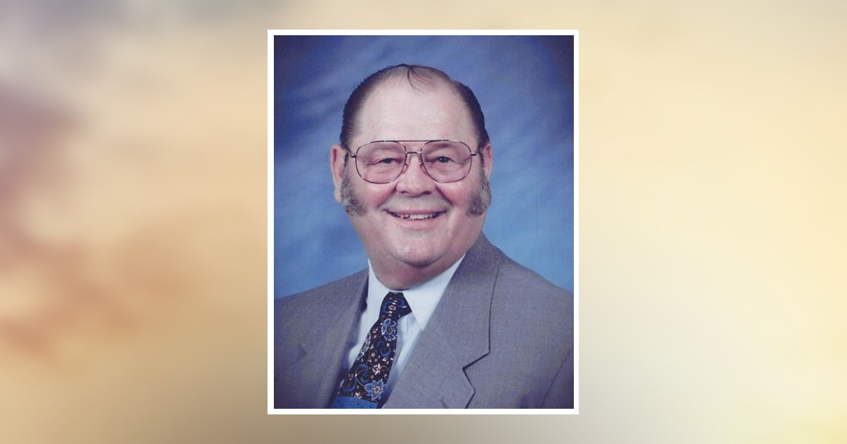 LaVaine Arthur Kester Obituary October 10, 2024 - Goetz Funeral Home