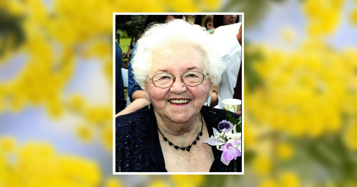 Mary Elizabeth "Sue" Newsom Papania Obituary 2023 - Bradford-O'Keefe Funeral Homes