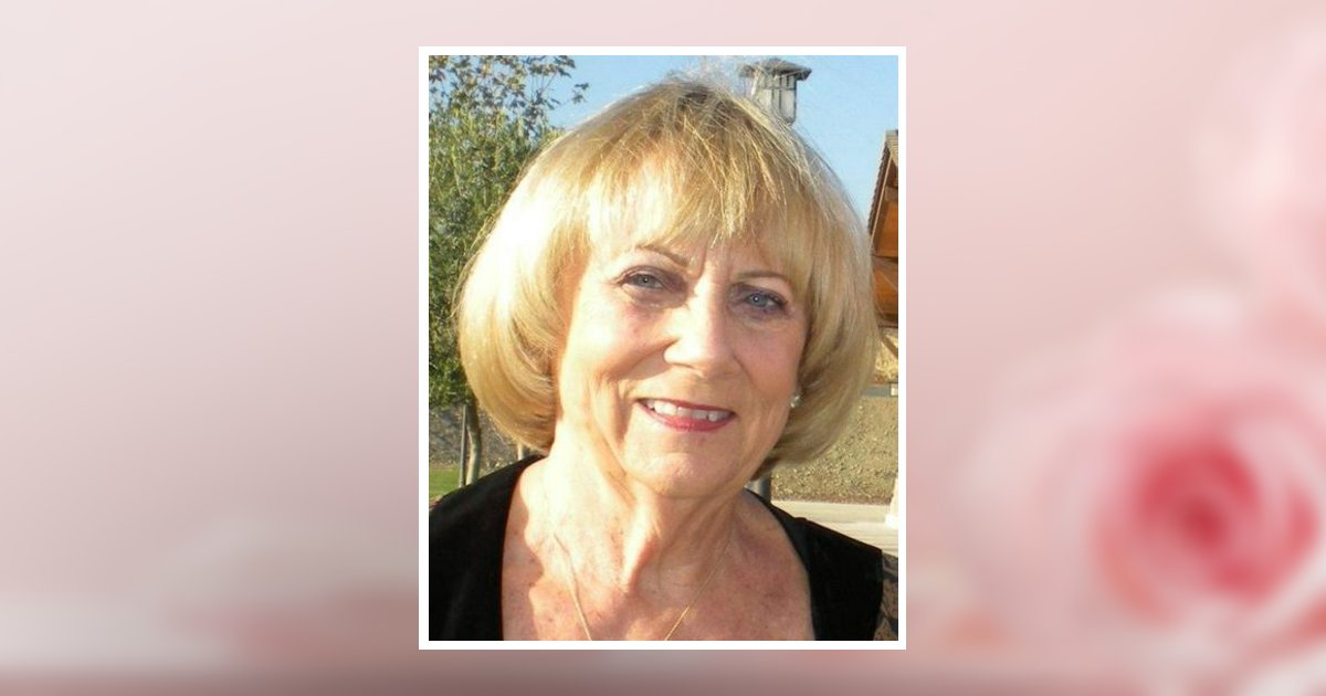 Rosanne Smith Kearns Obituary March 30, 2024 - East Lawn Funeral Homes