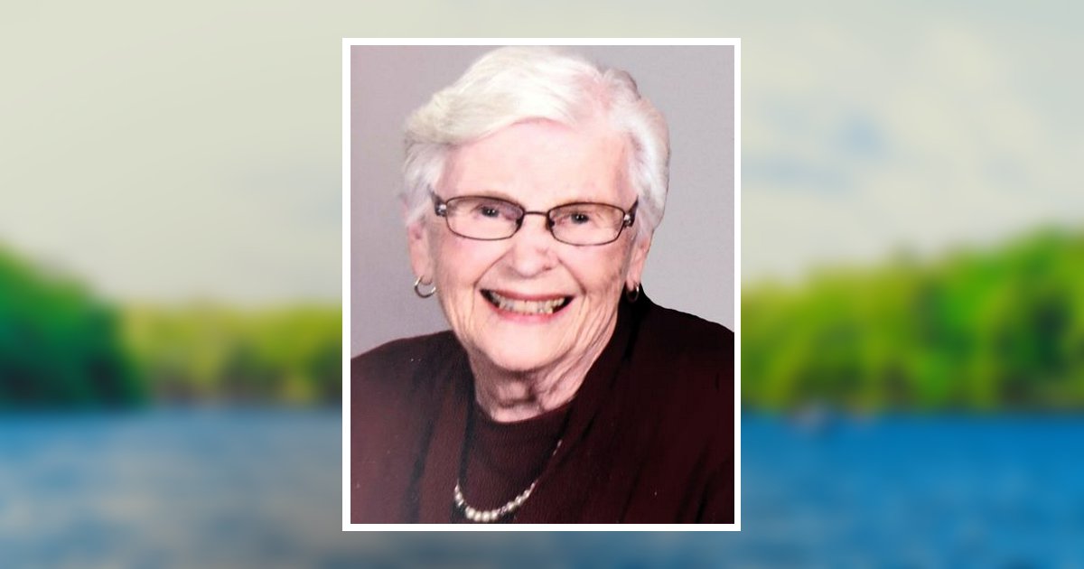 Louise R. Lee Obituary October 19, 2024 - Korsmo Funeral Service