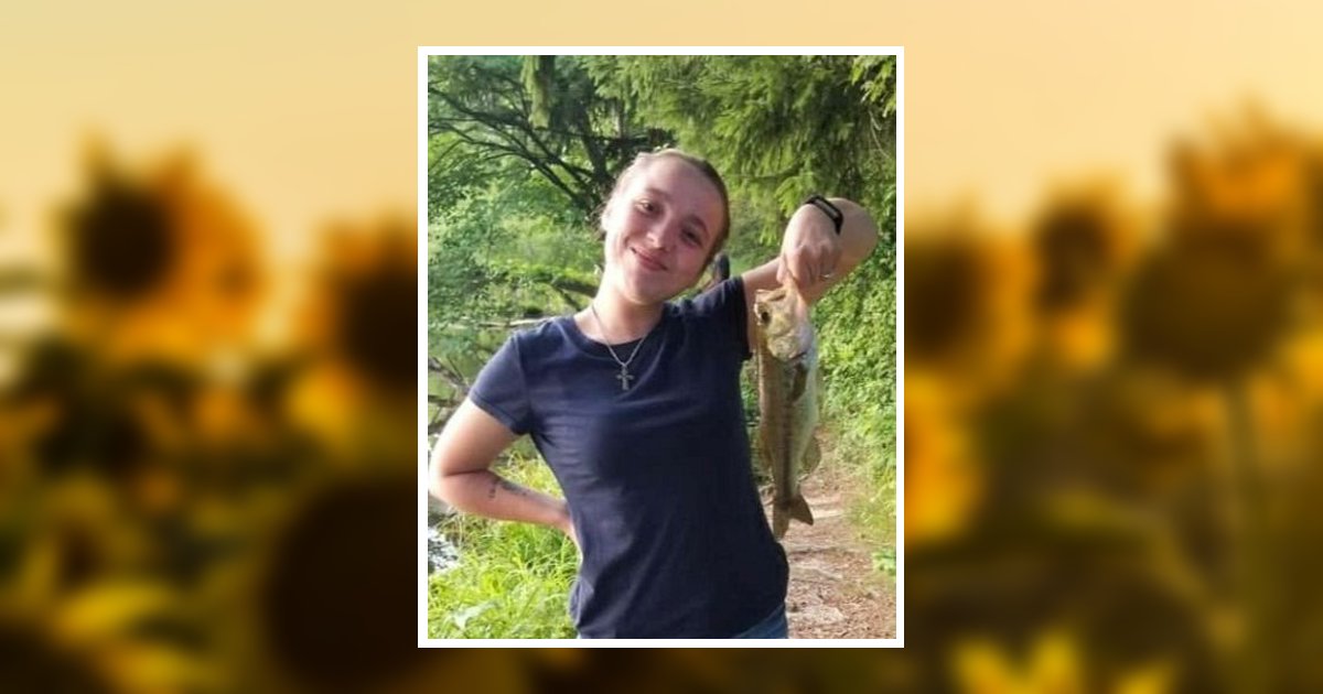 Samantha "Sami" Atkins Obituary April 20, 2025 - Mann-Slonaker Funeral Home