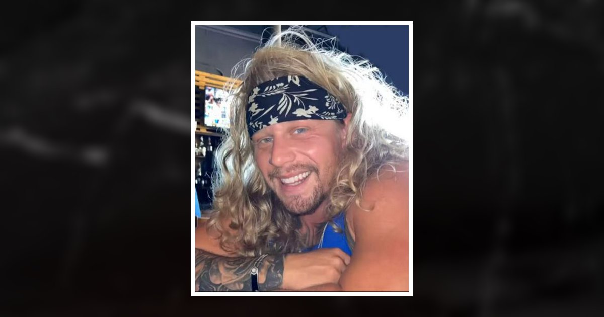 Austin Quentin Howard Obituary October 24, 2024 - Mueller Funeral Home