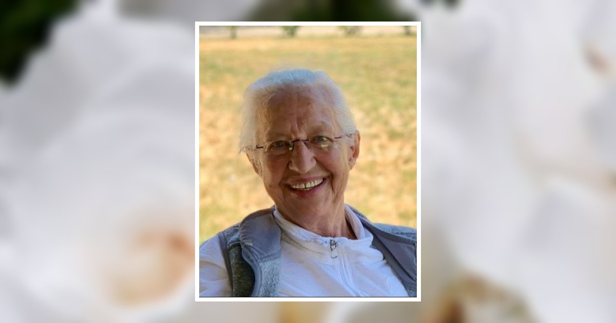 Irma Elizabeth Blomquist Obituary August 8, 2024 - Layne's Funeral Services