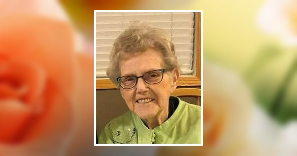 Betty J. Wenner Obituary November 23, 2022 - Saint Peter Funeral Home - Klein Chapel