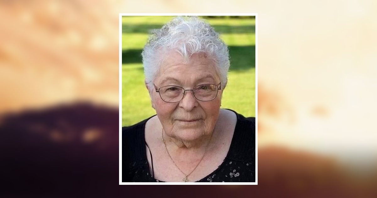 Maxine Mae (Reynolds) Hammond Obituary March 5, 2023 - Farley Estes and ...