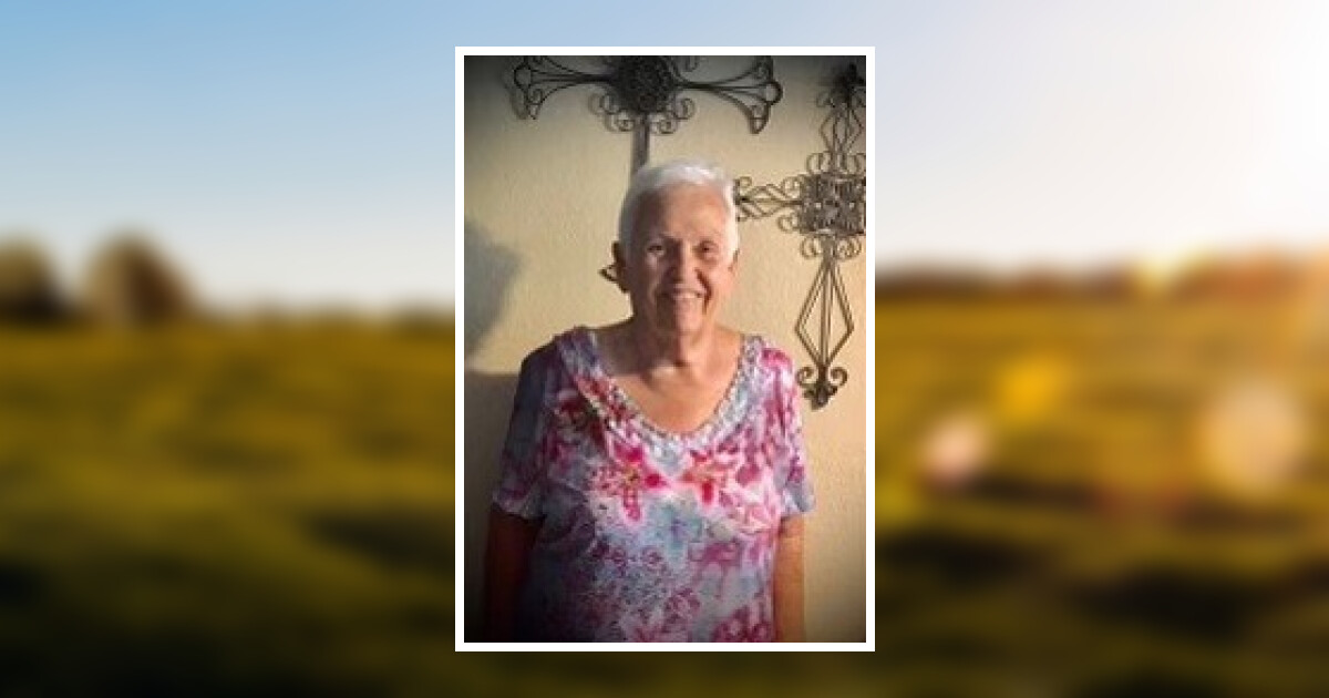 Carolyn Hawthorne Obituary 2022 - Potts Funeral Chapel - Landing Page