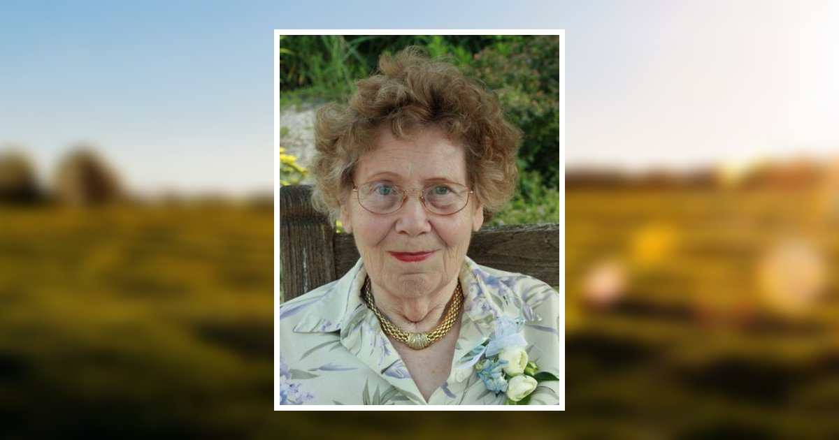 Alice M Regehr Obituary September 22, 2020 - Petersen Family Funeral Home