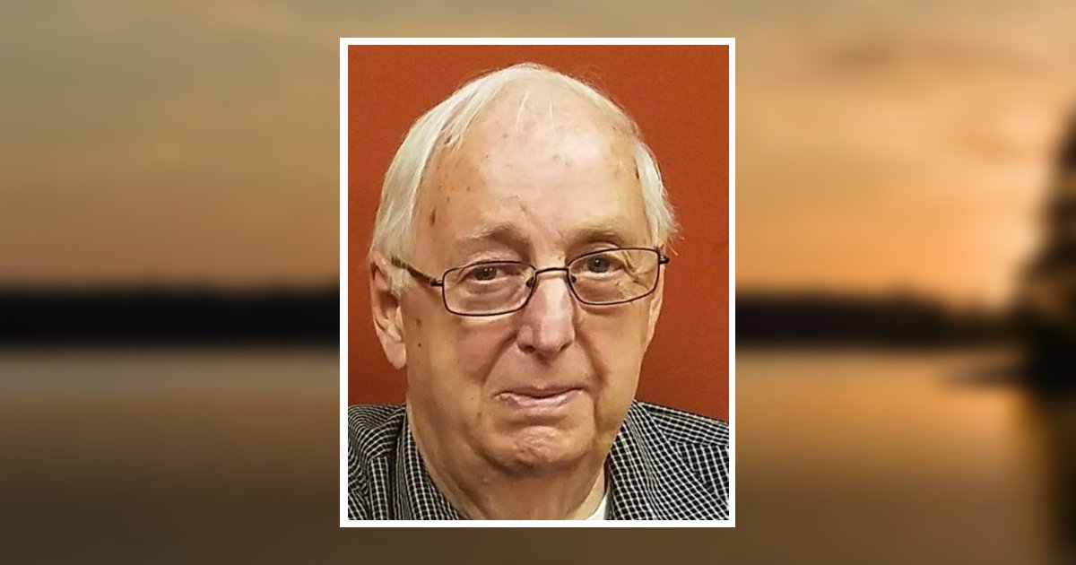 Edwin "Ed" Larson Obituary August 30, 2024 - Amundson Funeral Home