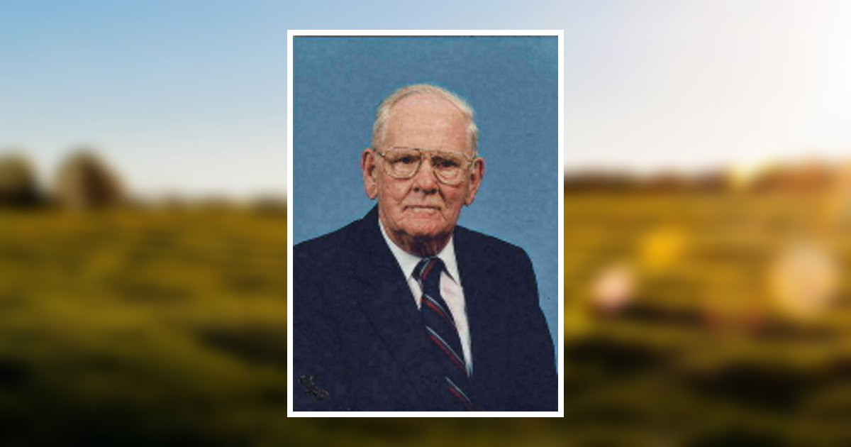 Lloyd Everett Massey Obituary - Gentry-Newell & Vaughn Funeral Home