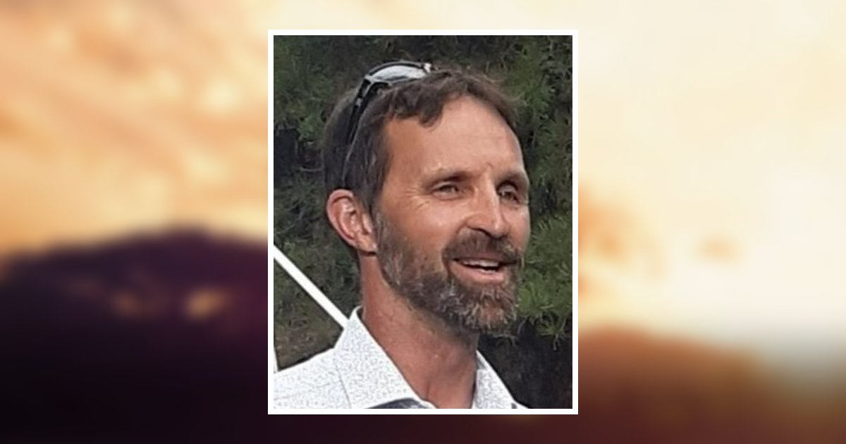 Michael E. Hays Obituary May 15, 2024 - Halligan-McCabe-DeVries Funeral ...