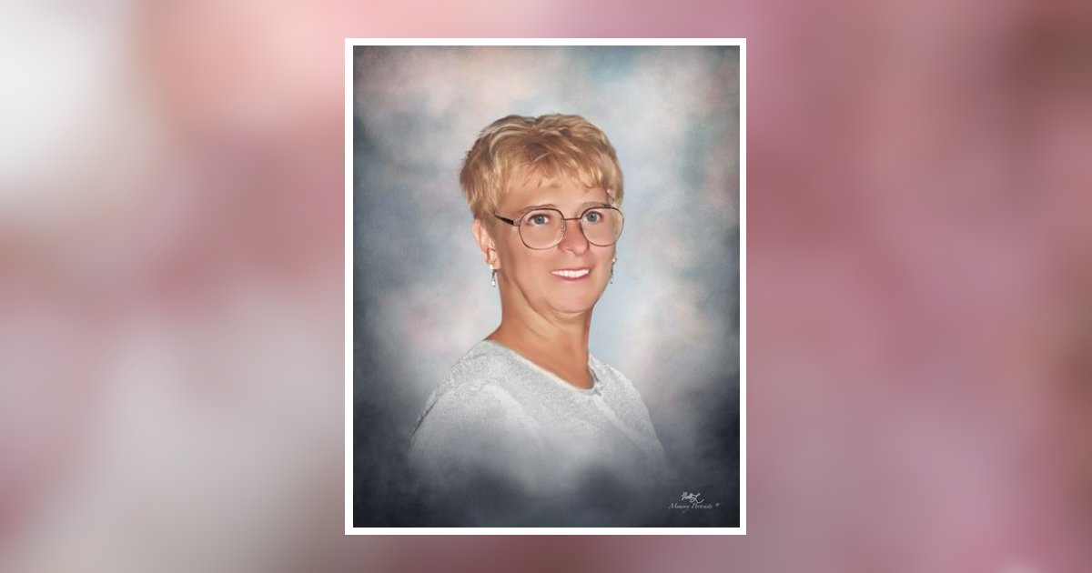 Patricia "Pat" Henze Obituary March 16, 2024 - Triplett Funeral Homes
