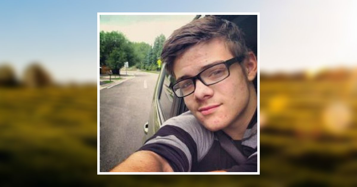 Darius Davis Obituary May 24, 2022 - Combest Family Funeral Homes ...