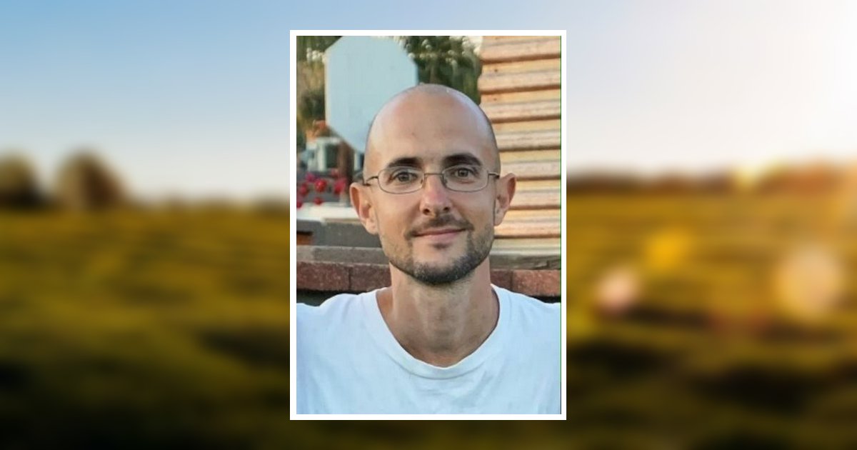 Michael Mikey Tozzi Obituary November 6, 2021 - Smart Cremation