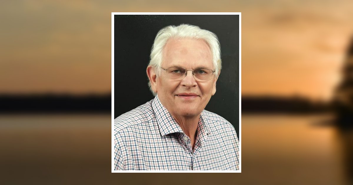 Roy Freeman Bragg Obituary October 1, 2022 - Forest Haven Memorial Gardens