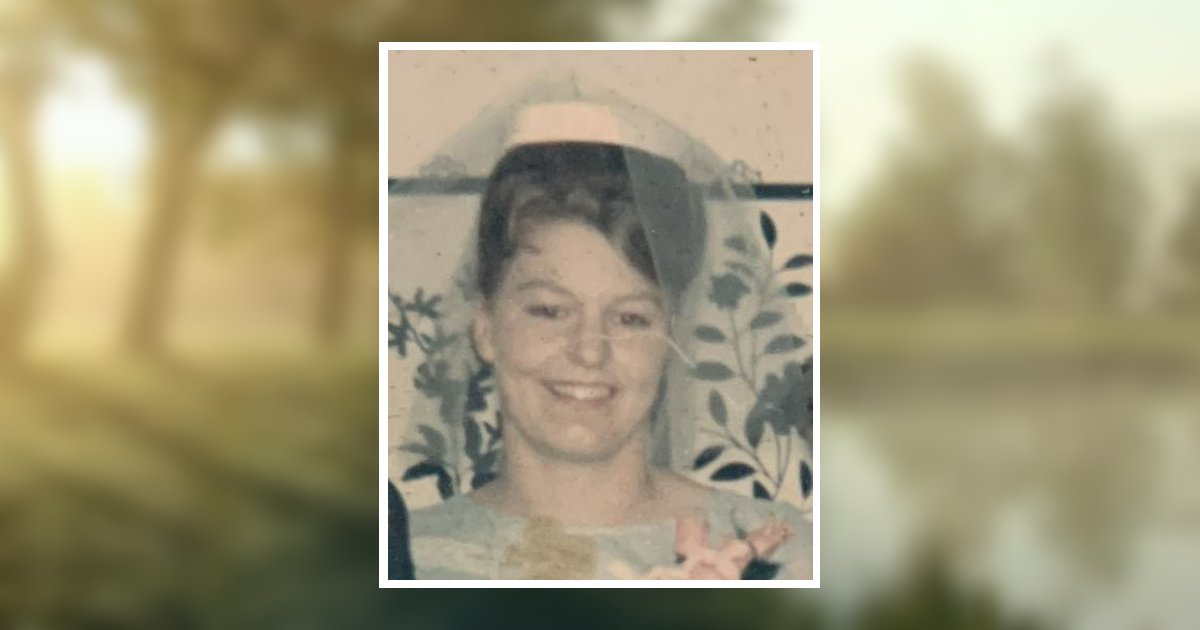 Roxanne Hume Obituary September 28, 2023 - Avink McCowen Secord Funeral Home