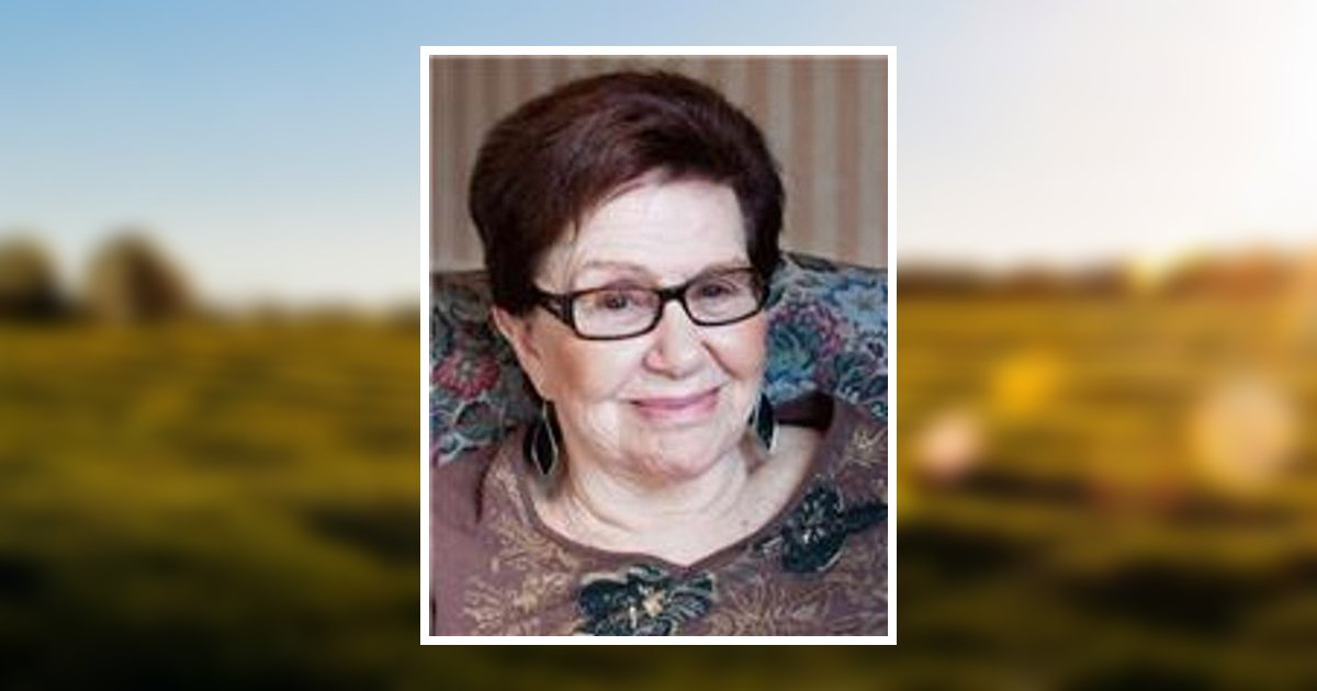 CAROL LAPINSOHN Obituary - Goldsteins Funeral