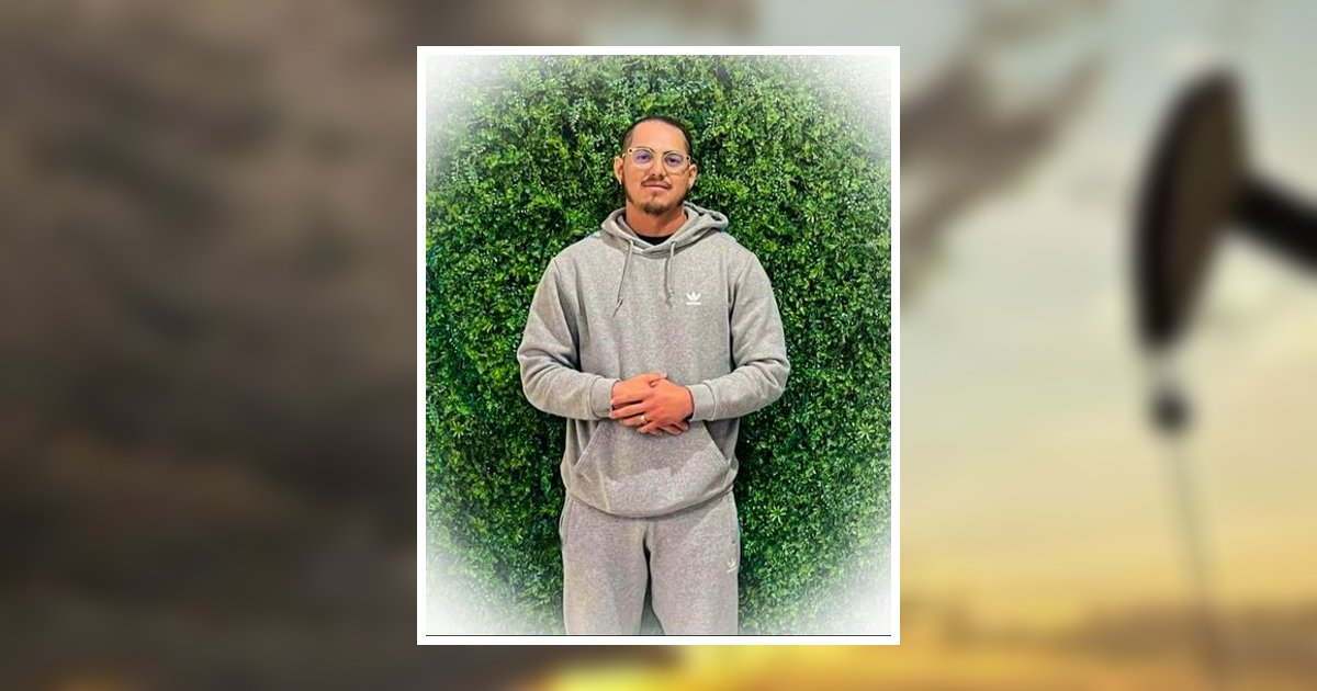 Manuel Ray Luera Obituary 2024 - Sunset Memorial Gardens & Funeral Home