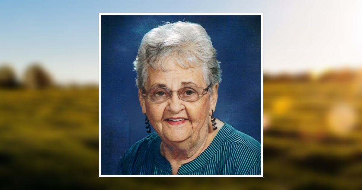 Lucy Elizabeth "Betty" Schriner Obituary October 2, 2024 - Murdoch Funeral Homes & Cremation Service