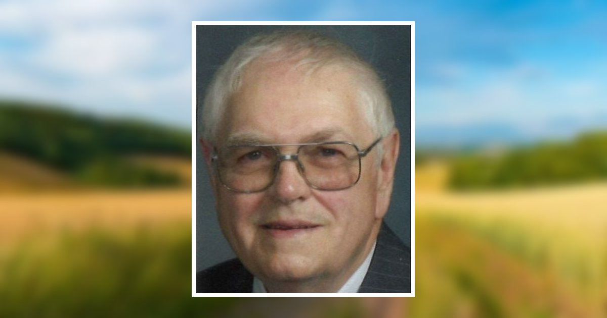 Francis R. Sinnott Obituary 2023 - Halligan-McCabe-DeVries Funeral Home