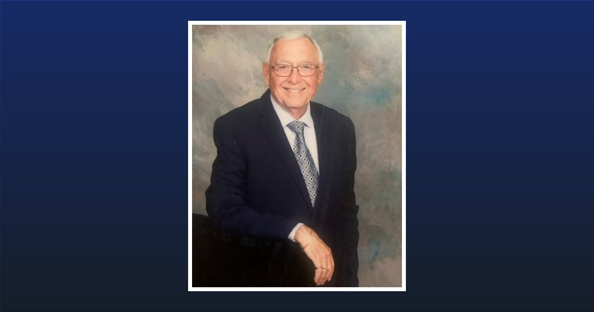 Alexander MacMillan Obituary October 24, 2024 - Ward Funeral Homes