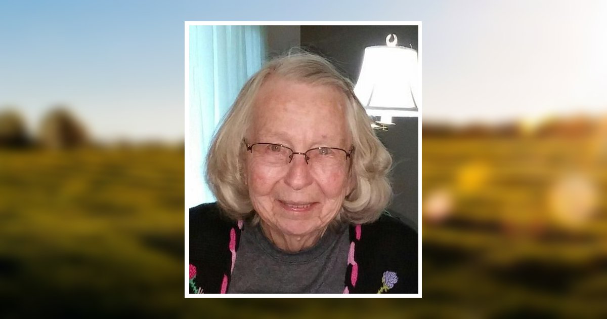 Lucille M. Bell Obituary December 27, 2016 - Schlosser Funeral Home & Cremation Services
