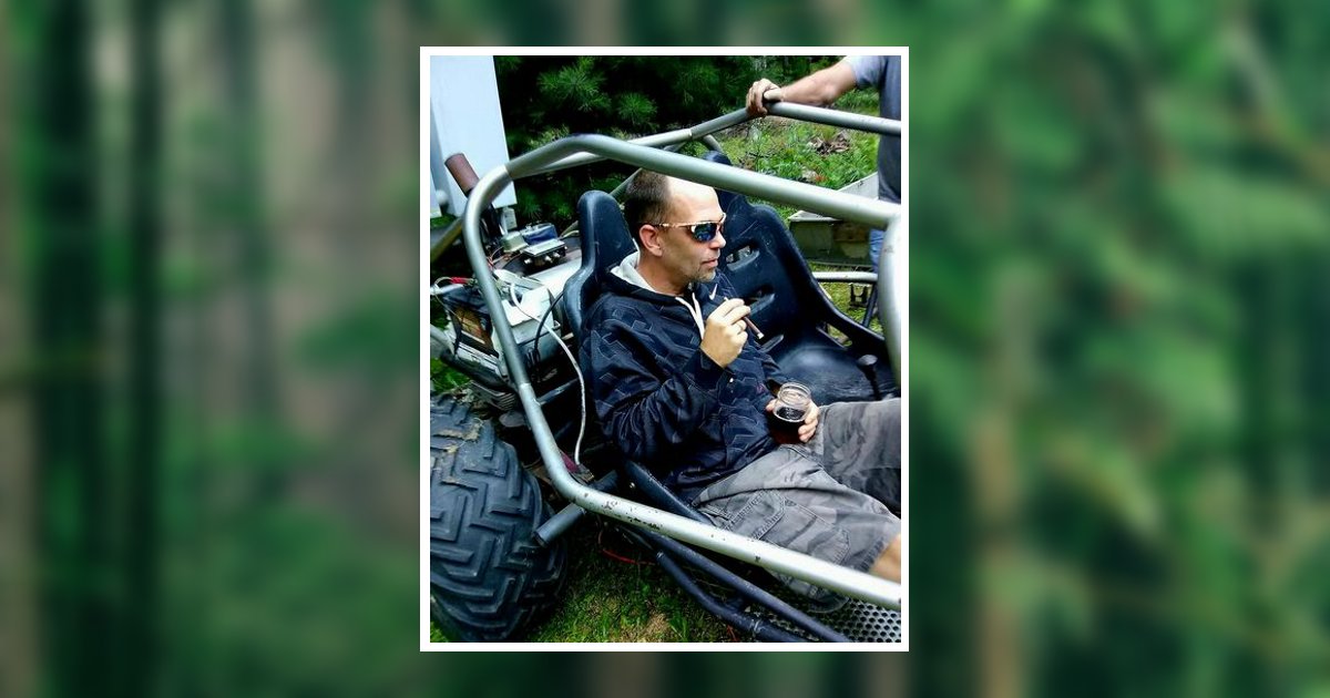 Eric Todd Derouchie Obituary May 29, 2025 - Green Funeral Home